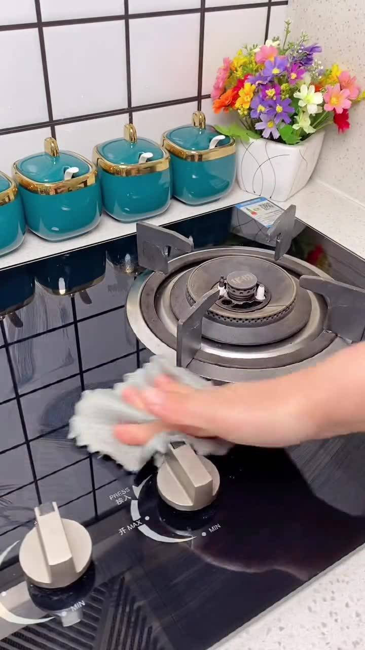 学会这个擦玻璃小技巧,窗明几净还不爱脏!