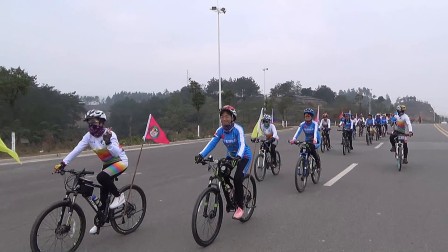 2016年全国交通安全日骑行宣传