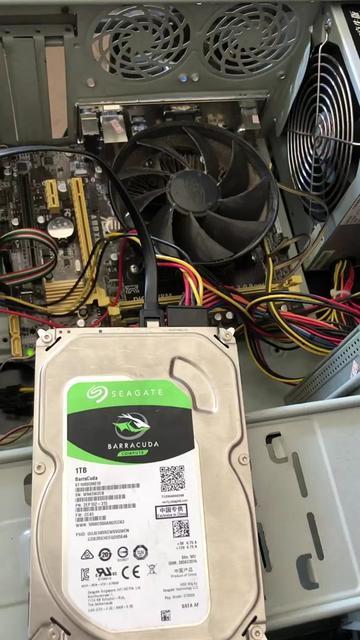 如何查看电脑哪年的,硬件配置