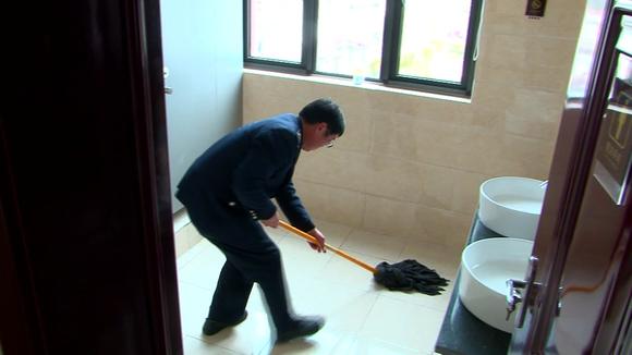 岁月在奉献中闪光——虞城县国家税务局办公室员工秦建华