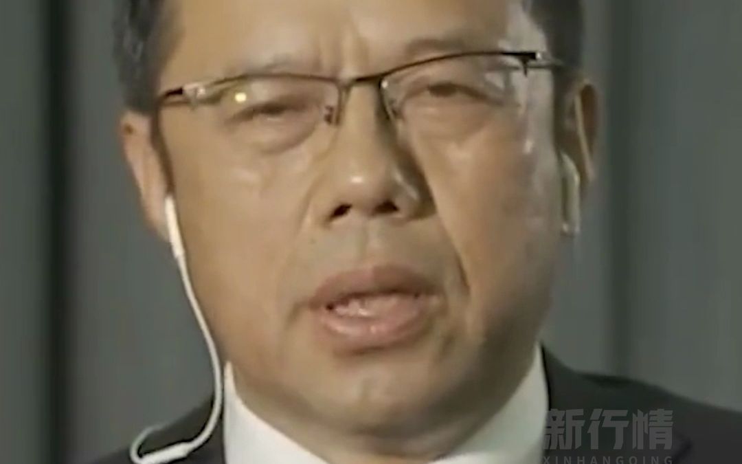 白岩松:农村养老金只有100块钱,什么时候能和城镇一样