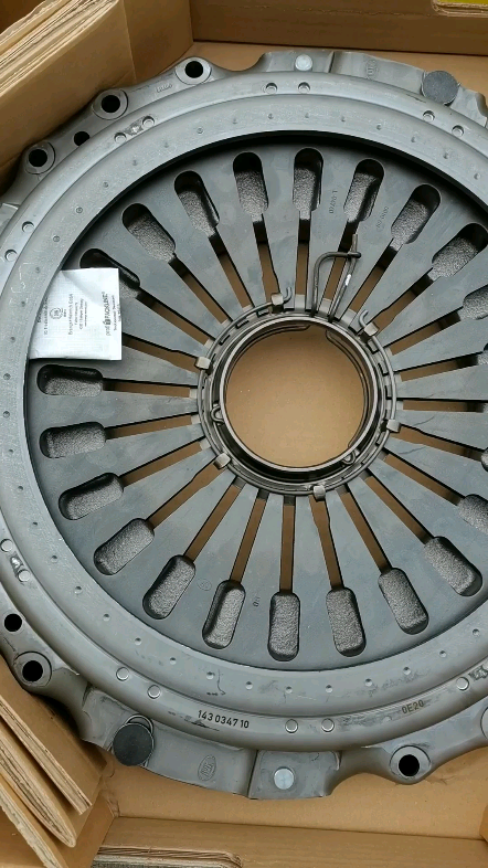 离合器踩的轻关键在压盘ߑ� #实体店正品