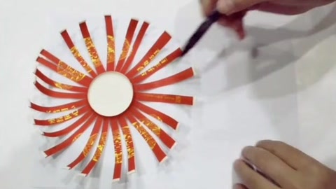 手工制作 2-6岁宝宝废品利用 纸杯制作装饰花