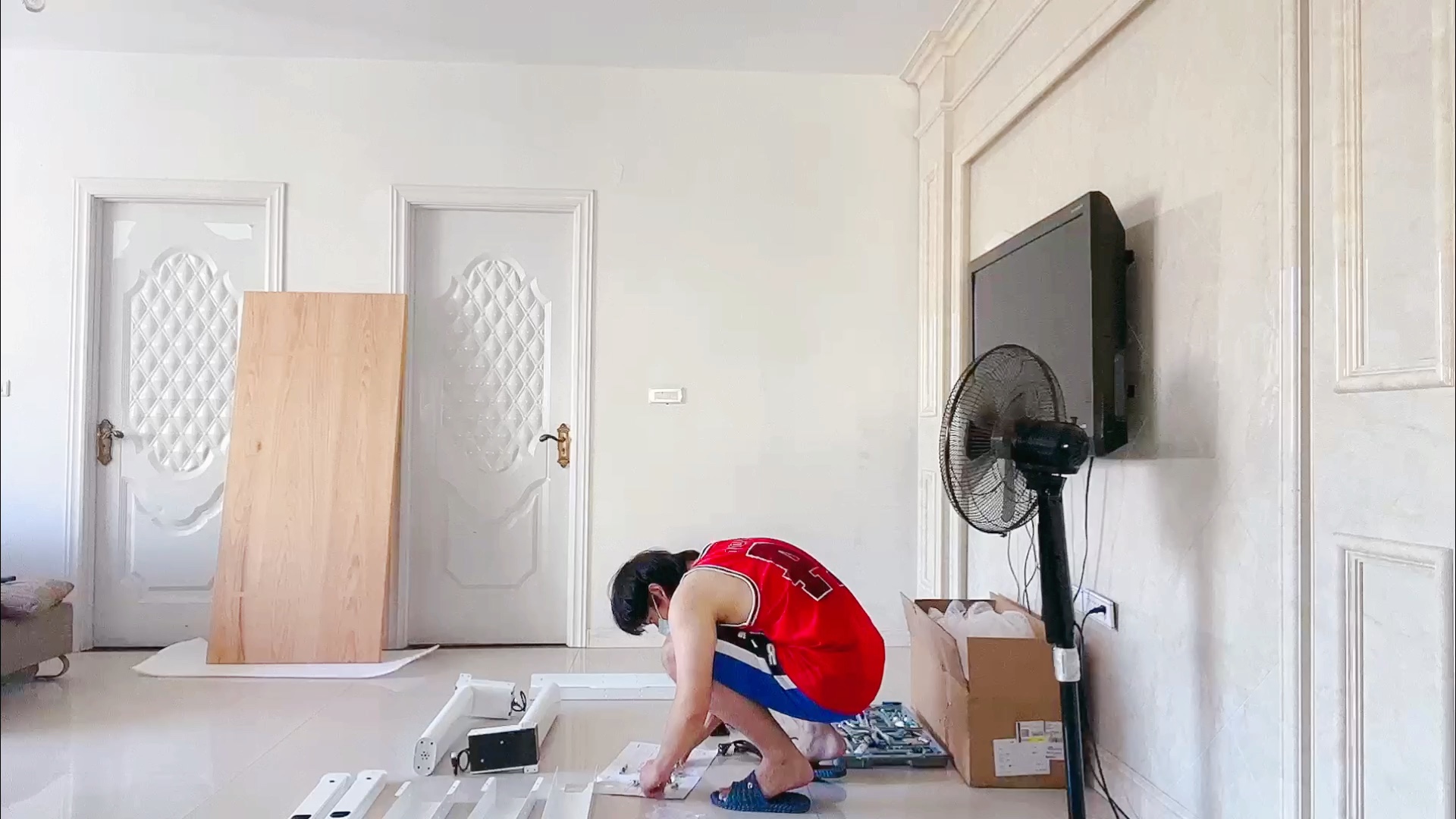 萌新记录第一次组装升降桌视频