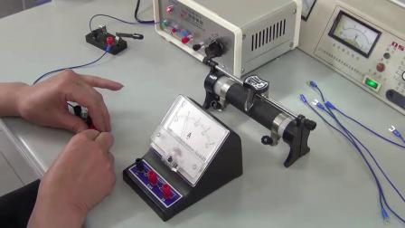 中考物理实验操作实验3、用滑动变阻器改变灯泡的电流