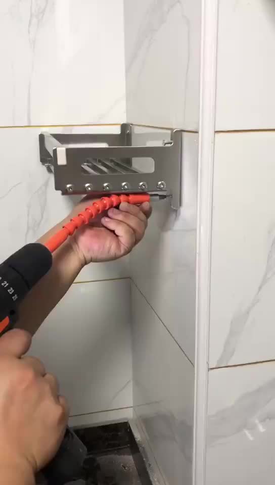 @抖音小助手 #分享生活小技巧 #真正的五金工具 万向软轴配合电钻可...