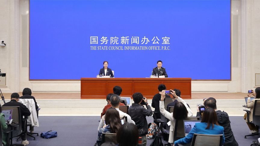 海关总署:前三季度民营企业进出口增长6.1%,明显优于整体