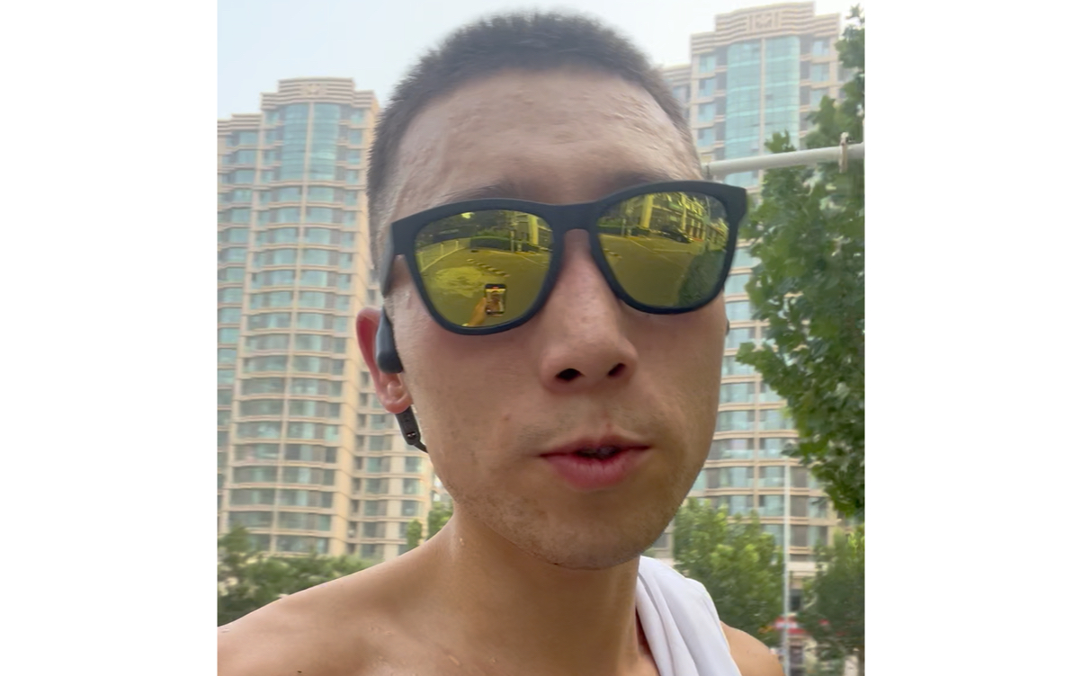 12公里352配速,最快一公里341,平均心率1621很闷热。聊一聊最近...