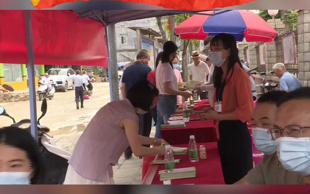 海陵区开展“全国节能宣传周”和“全国低碳日”宣传活动