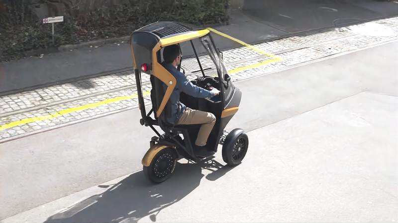 瑞士发明“倒三轮”式电动车,时速45公里,晒晒太阳就能跑!