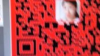 ps给一张图片添加相同颜色的二维码