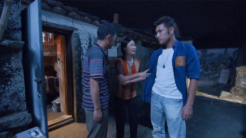 缉毒警察进村卧底,探寻村庄里不可告人的秘密