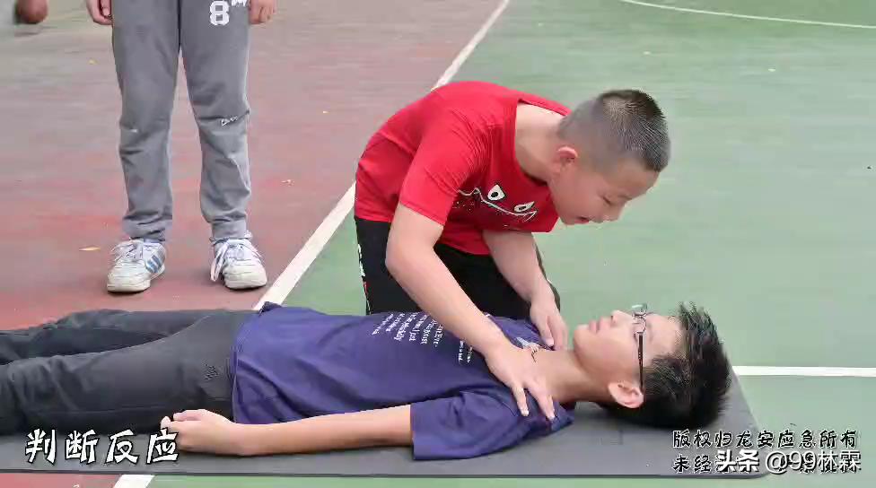 青少年心肺复苏推广宣传片