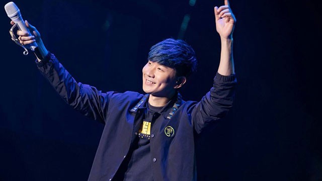 模仿秀演员冒充林俊杰 两年骗了百万