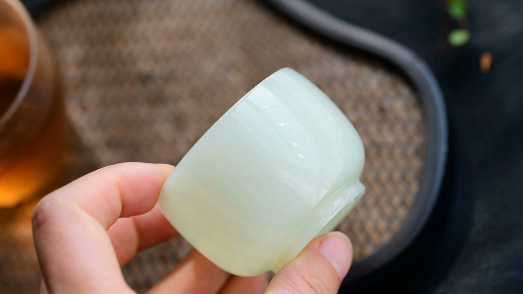 买和田玉该怎么看玉?什么样的玉才值得买?