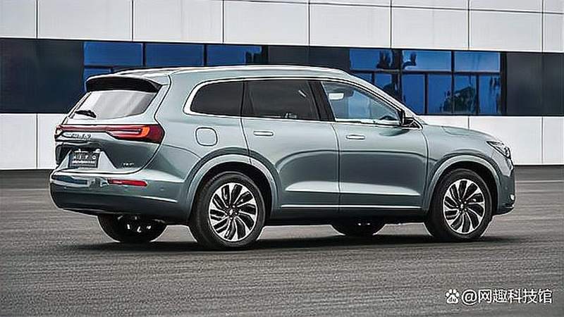 华为大型SUV真的来了!AITO问界M7实车曝光!