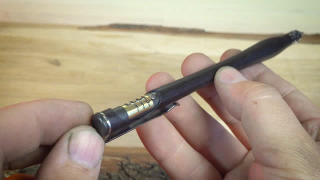 牛人自制了一支圆珠笔,看完整个制造过程,我承认我买不起了