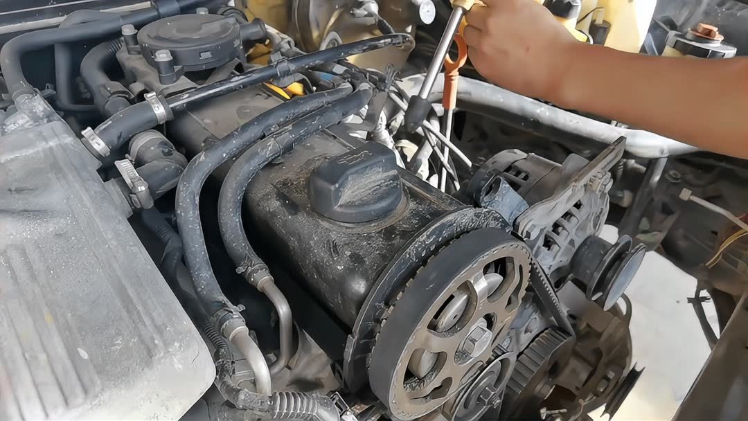 正时皮带到底要不要定期检查和更换,看完它就明白了