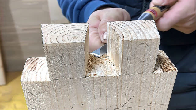 现代木工制作实木床,看完整个过程,感觉基本靠工具啊