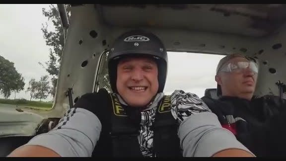 滚车不倒翁,会翻跟头的小汽车