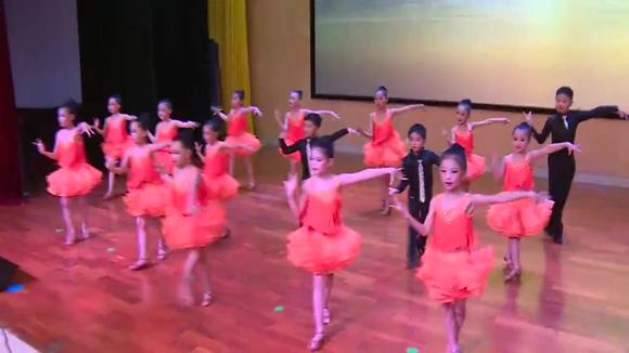 唯美少儿艺术舞蹈- 海草舞