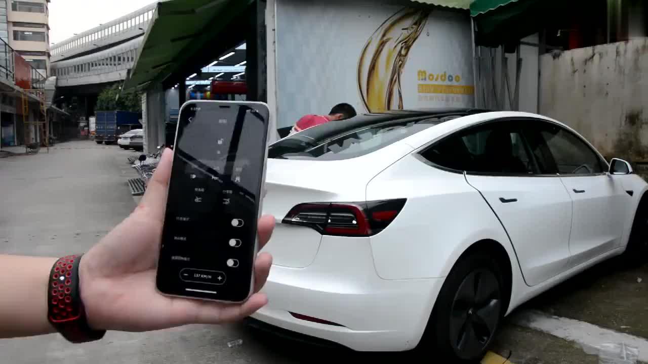 智能电动尾门实操演示,低配秒升高配【来自懂车帝车友圈】