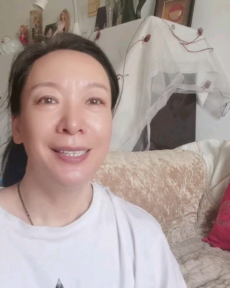 北京复工之前提醒大家注意几件事。尤其是老年人,用老年卡的,要下载...