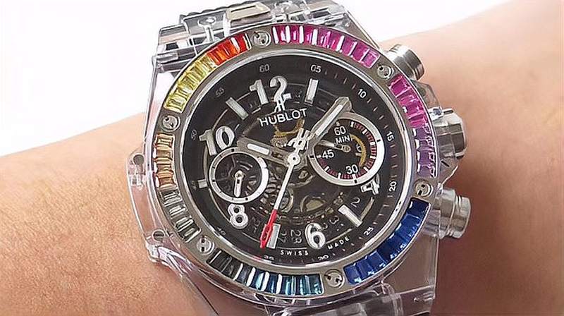 恒宝/宇舶大爆炸系列计时手表,彩虹钻圈,透明表壳设计理念前卫