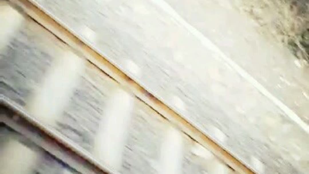 济南去潍坊的动车上
