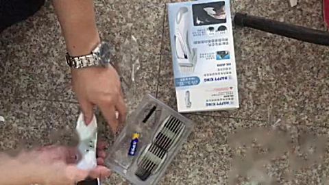 A009理发器 电机不转处理