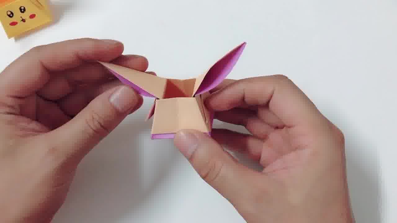 可爱的皮卡丘收纳盒,一张纸折几下,简单几步就能折出来!