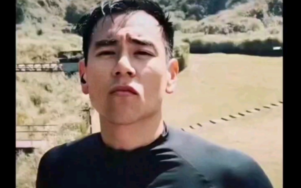 彭于晏怎么投三分?#篮球#彭于晏#保罗乔治