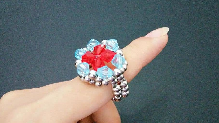 教你手工DIY趣味串珠,可以自己动手制作漂亮的戒指,成品美呆了