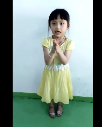 神童小女孩,用手指快速算数!厉害了我的姐