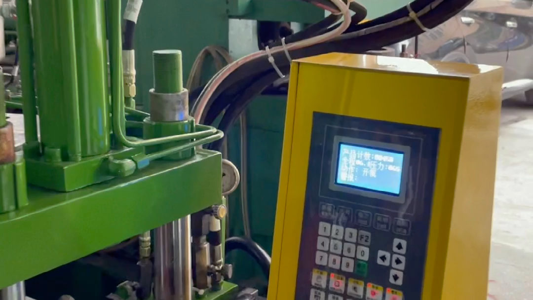 各种型号注塑机买卖维修