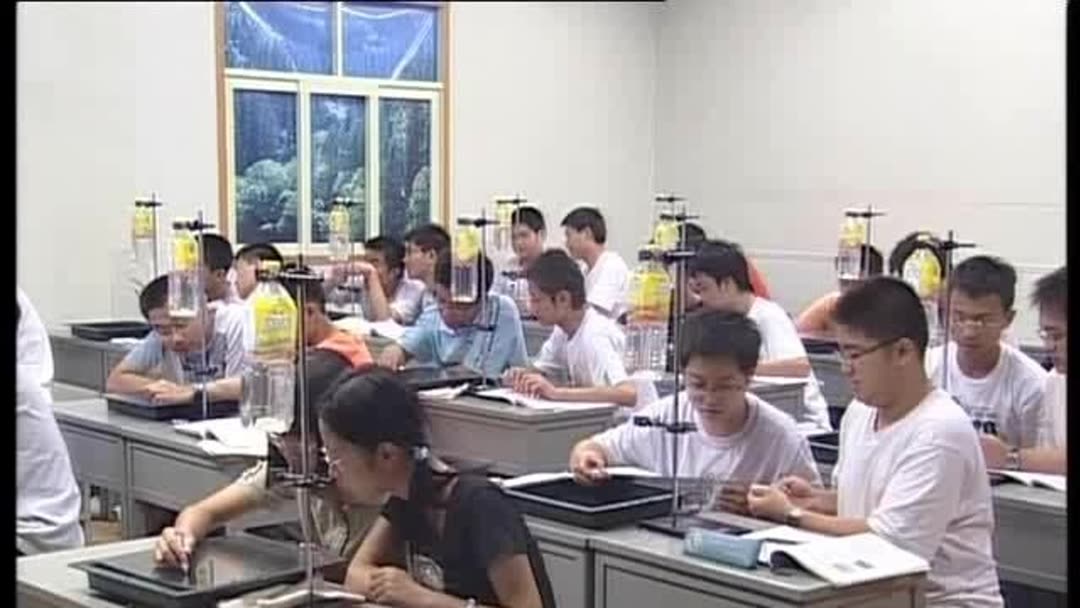 高中新课程课堂教学案例研究-物理《探究物理规律的教学》