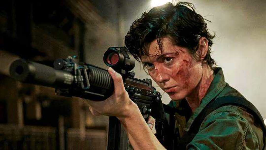 11分钟看完2021最新高燃动作电影《凯特》,《疾速追杀》动作指导