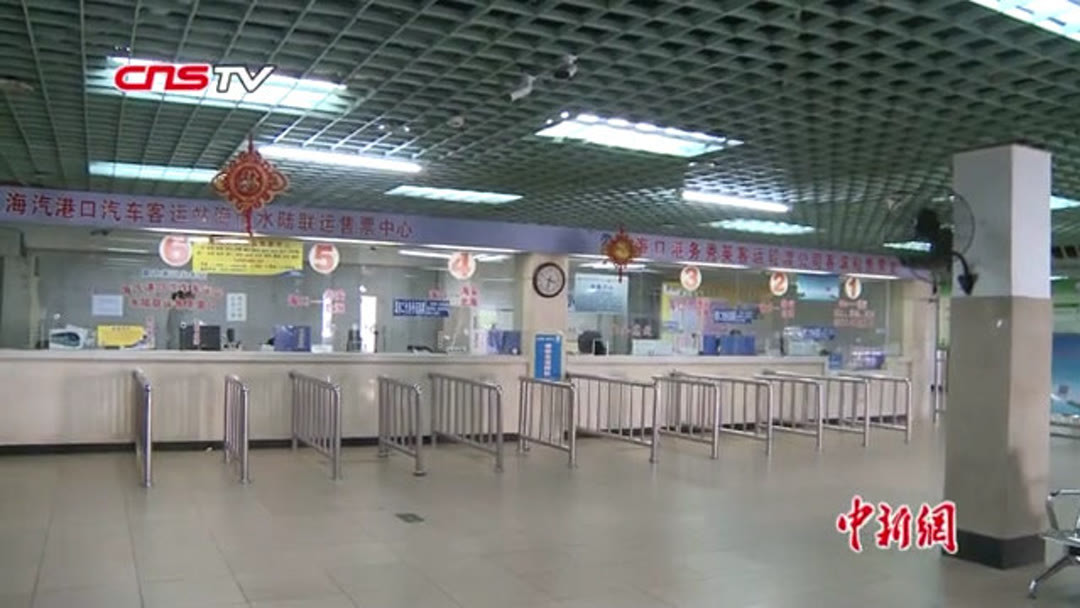 “桑卡”逼近 琼州海峡停航