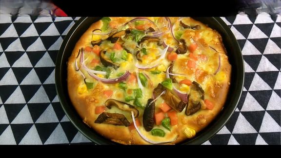 披萨的做法,披萨怎么做好吃又简单,披萨这样做简单做1次就成功