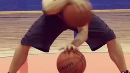 篮球训练师的控球! 这技术, 太猛了! 高级控球组合