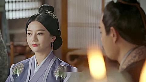 哪吒降妖记：哪吒十年没回来，不料一回就抱娘，李靖吃醋黑脸！