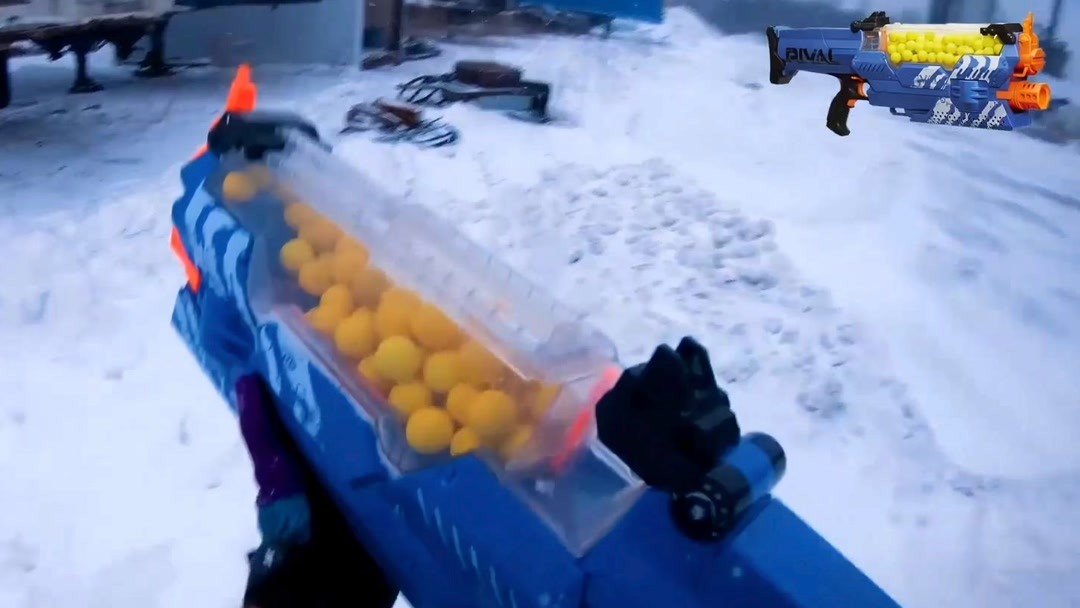 真人cs:冬季任务,废旧厂的雪地之战