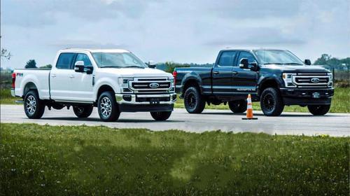 700匹的福特猛禽有多猛?起步瞬间,不愧为最强皮卡!