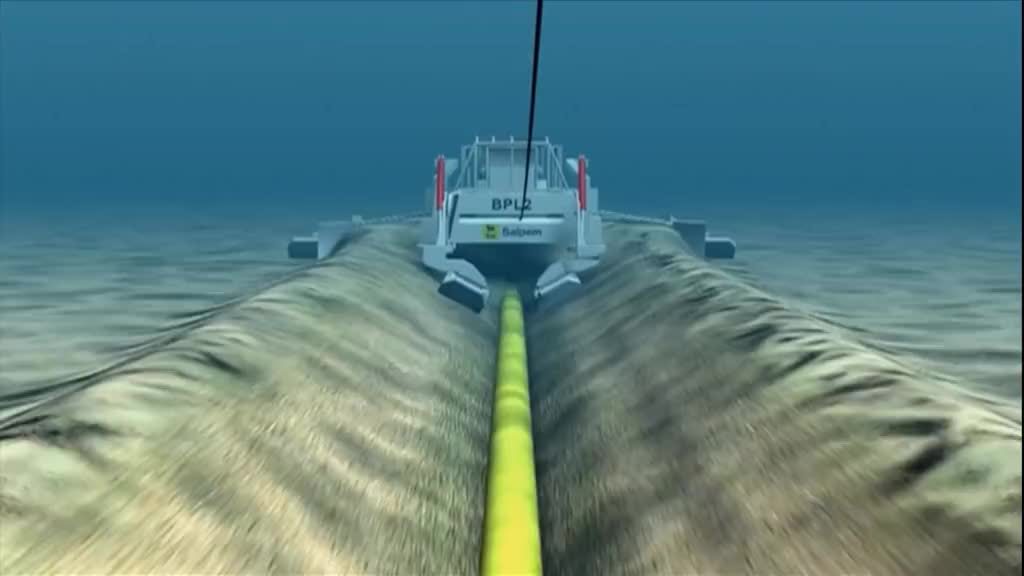 铺设海底天然气管道有多困难?