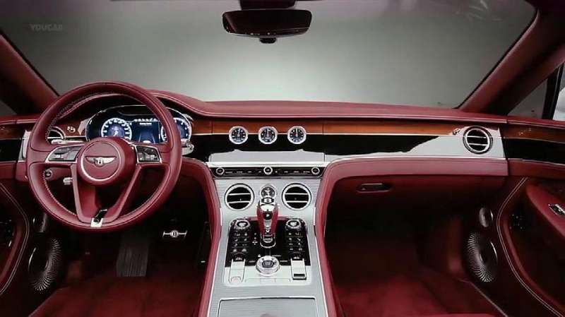 豪华敞篷车,最新款宾利GT,内饰亮眼