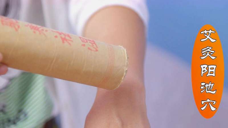 糖尿病患者福音!掌握人体3个“降糖穴”轻松控血糖,早知少受罪