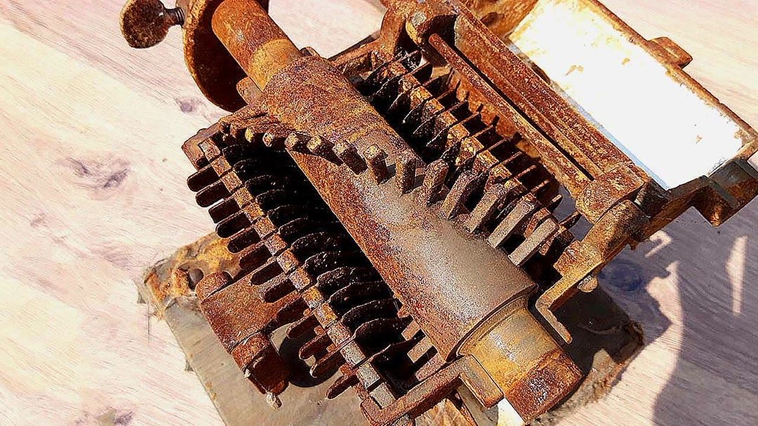 得到一台古董磨烟机,扔了怪可惜的,翻新以后价值噌噌往上涨!