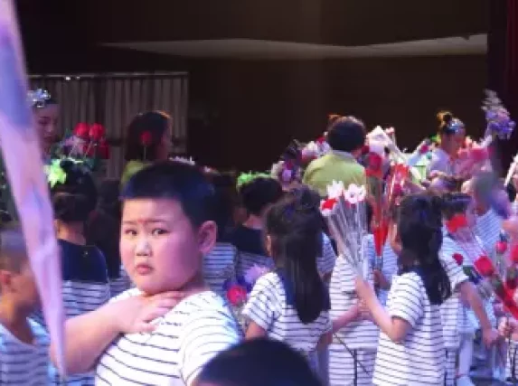 清镇尚品幼儿园大班组毕业诗