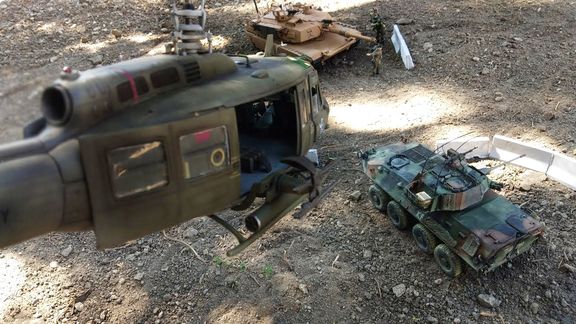 RC模型:M1A2和直升机