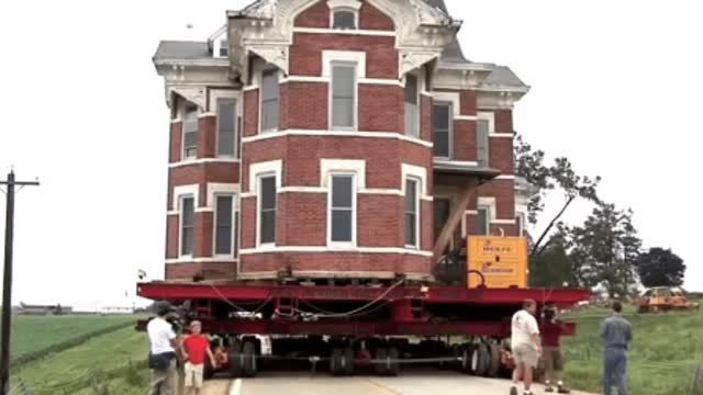 一个可以移动的房子,拉上房子就可以满世界去旅行!